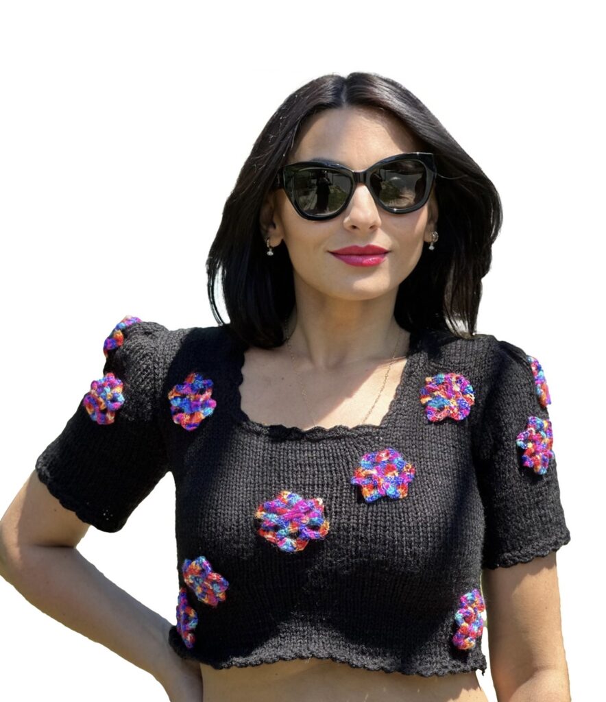 Handmade Knitted flower sweater – Arta Kallaba
